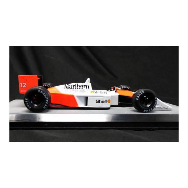 1/24マクラーレンMP4/4＆F2002追加ロゴデカールのみです。MP4/4のゼッケンは普通の赤なのでコンパウンドで落として下さい。 F2002のエンジンカウルの元の白は3ミリ程度長過ぎるのでコンパウンドで削って下さい。気に成らなければそ...