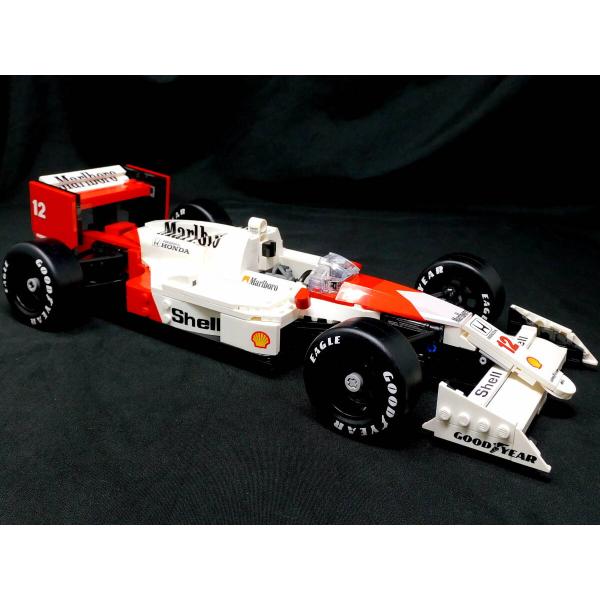 LEGO マクラーレンMP4/4追加ロゴデカールです。デカールのみです。素晴らしい出来のレゴですがスポンサーが割愛されてしまったりと印象がマクラーレン似なモデルに見えてしまうのでMP4/4らしい仕上がりに成ります。デカールを解らないで買うと...