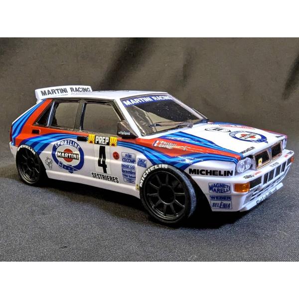 ミニッツボディ用のランチャデルタ’92モンテデカールです。デカールのみです。無塗装で仕上げられる様に窓枠やフロントグリルのデカールも入っています。デカールを解らないで買うと解らない物が届きます。解らないのに買うのは止めて下さい。