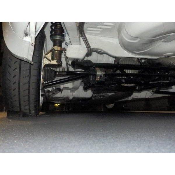 市販車をラリー仕様にする為のデカールです。ST185がラリー仕様として発売されているので(92サファリ,93モンテ)キットのバスタブをあわせれば比較的容易に改造出来ます。95年唯一の勝利のコルシカとシーズン後半熟成されて2,3,4,フィニッ...