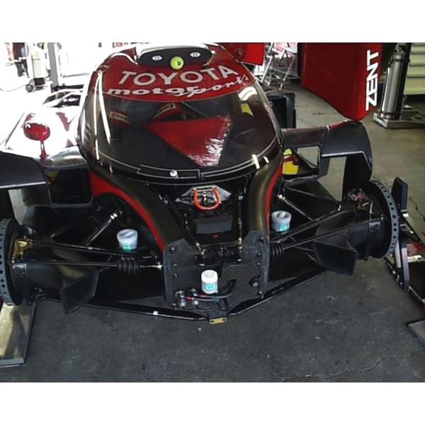 1/24トヨタTS020'98LMデカール。デカールのみです。赤を塗るだけで発色の綺麗な白で模型映えします。実車はカウル外すとフォーミュラなTS020。デカールを解らないで買うと解らない物が届きます。解らないのに買うのは止めて下さい。