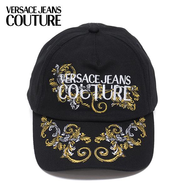 【発売日：2025年08月21日】イタリアのラグジュアリーブランドVersace Jeans Coutureクラシカルでゴージャスなイメージをそのまま引き継いだコレクションを展開・クラウンやツバのバロックがアクセントになったキャップ・よく見...