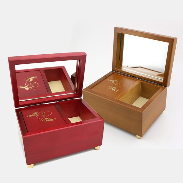 シンプルなデザインが人気の高い宝石箱タイプのオルゴール。昔から愛される定番商品です。オルゴールメカのカバー部分には天使の印刷が施されています。オルゴールメカは、1つ1つ当店の職人の手で製造される手作りオルゴール。曲は、ディズニーやジブリ、J...