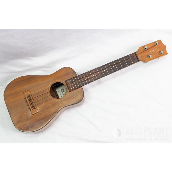 <ウクレレ　コンサート>KAMAKA Concert White Label 中古にて入荷です!1980年代から1990年代にかけて販売されていたWhite Label期のコンサートウクレレ。ボディやネック全てにハワイアンコア材...