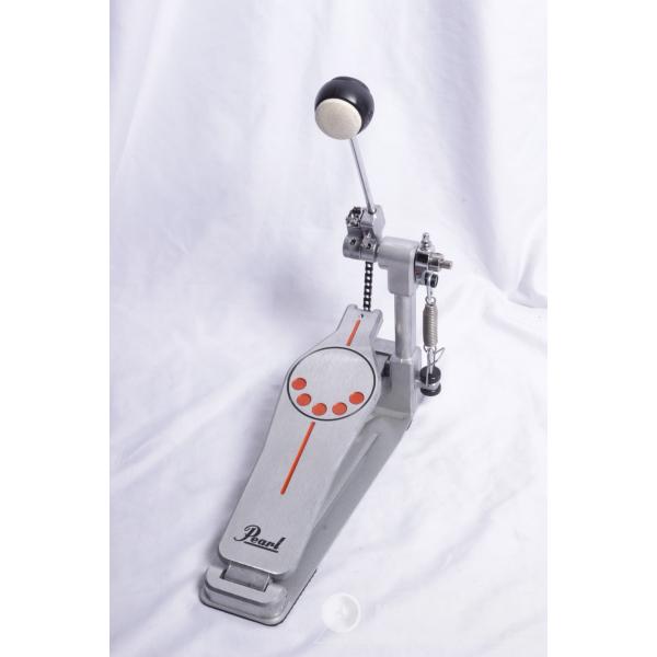 <ドラムペダル　シングル> Pearl P-930シリーズ P-930 Longboard Bass Drum Pedal 中古にて入荷です!使用感の少ない美品です。付属品無し。"Demon Chain Drive "ドラムペダ...