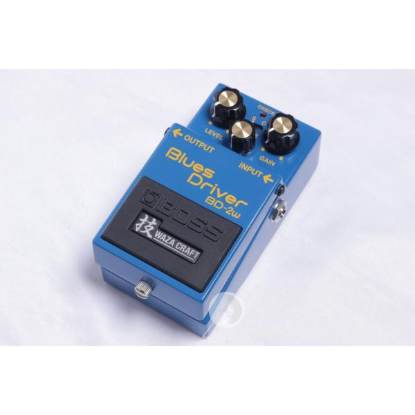 <エフェクター　オーバードライブ>BOSS BD-2W 中古にて入荷です!使用に伴う傷等はございます。箱,取扱説明書付属します。ヴィンテージな雰囲気と心を揺さぶるクランチな歪みで世界中のペダルボードの定番エフェクターになったブル...