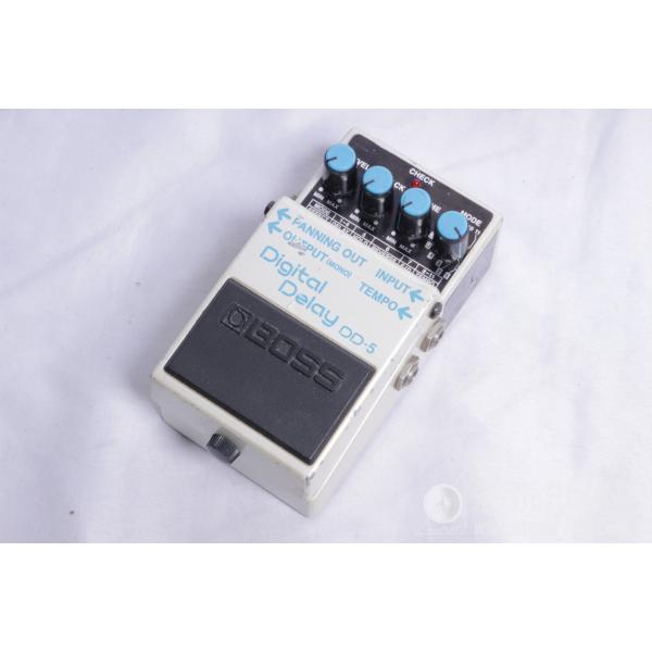 <エフェクター　ディレイ> BOSS DD-5 中古にて入荷です!使用に伴う傷等はございます。付属品はありません。1995年製の初期型。台湾製です。DD-3の上位互換として登場したDD-5。1msから2000msという幅広いディ...