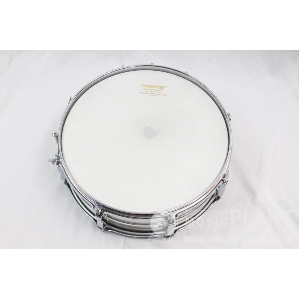 <スネアドラム>Ludwig LM04 中古にて入荷です!1960年代製のキーストーンバッジ、ブラスフープ(ワッシャー含む)、インナーミュート赤フェルト仕様のモデルになります。ヘッド、スナッピーは70年代製の物に交換されています...