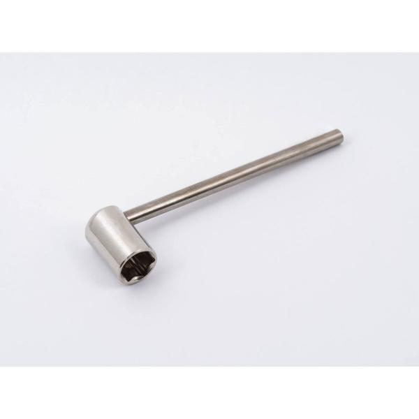 <楽器メンテナンス用品　パイプレンチ> トラスロッド調整用パイプレンチ。レンチ差込時、トラスロッドザグリに干渉しない様、レンチ部の反対側の角を丸めてあります。サイズ対辺8mm＊レターパックでの発送となります。