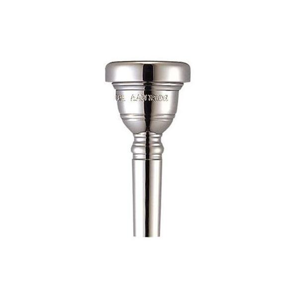 YAMAHA　バストロンボーン　マウスピース品番：BL-59L リム内径：27.22ｍｍ スロート径：7.25ｍｍ 特徴：やや薄いリムを持ち,ペダルトーンでも豊かな響きを損なわない。カップ容量も充分で,低音域で息がよく入り大音量を得られる。