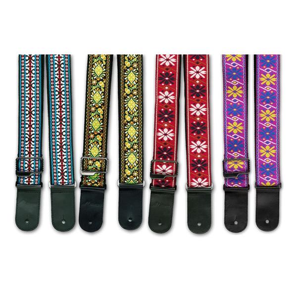 レトロな刺繍が施されたギター用ストラップ。アコースティックギターなどのネック側にストラップピンの無いギターにも使えるよう、ギターのヘッド部分に結びつけるヒモが付属。長さ調整しやすいタブつきバックルを採用。