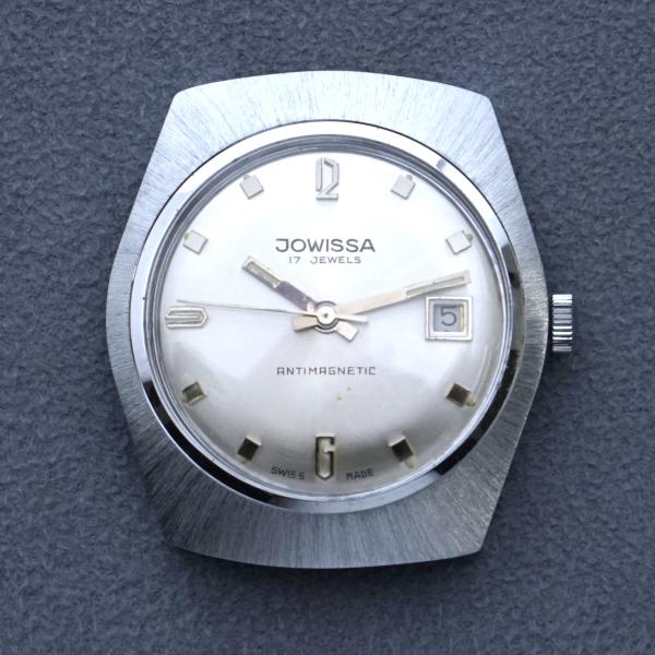 現状お渡しの商品となります。●ブランド：ジョウィサ JOWISSA●ムーブメント：手巻き●サイズ：ケース径/約40×31mm(リューズ除く）、ラグ幅/18mm現状お渡しの商品となります。取引成立後に、ヤマト運輸にて営業日から2、3日以内に発...