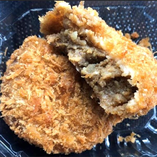 【LaLaカレー】 スパイシーカレーコロッケ100個  セイカツにスパイスをお届け!業務用にも      LaLaカレー スパイシーカレーコロッケ100個 60gx100個スリランカカレーのLaLaカレーをベースに鶏肉を加えた旨い!辛い!や...