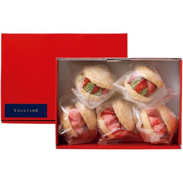 【ご予約は5/5(火) 15時まで】外はさっくり、中はふんわり焼き上げた生地に、バタークリームと苺のコンポートをサンドしました。●商品詳細苺のダックワーズバターサンド（いちご３、狭山茶２）●特定原材料：乳成分、卵、小麦、アーモンド●賞味期限...