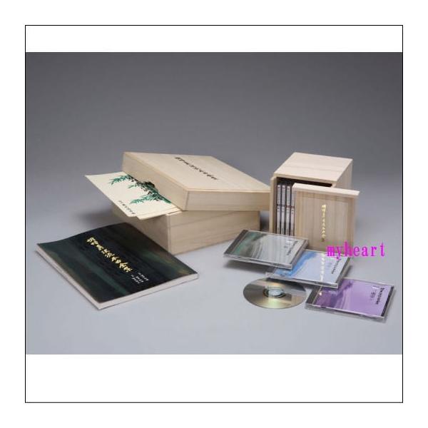 古典尺八の源流である京都明暗寺伝曲の全貌を明らかにする、空前の企画！ 尺八愛好家・演奏家・研究家必携の企画が誕生！【商品内容】■CD11枚組■特製桐箱入り■譜本63曲■別冊解説書【収録内容】■DISC-1：明暗真法流本曲全集　三虚霊1■DI...