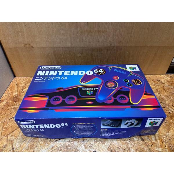 動作確認問題ありません。使用感少な目できれいな状態です。できる限り清掃してあります。写真をよくご覧になってからご購入お願いします。AVケーブルは互換品です。写真にある物がすべてとなります。沖縄、離島への発送はできません。