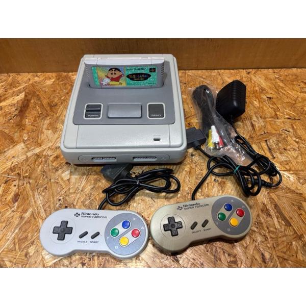 ゲーム動作確認問題ありません。本体、コントローラー分解清掃済です。本体外装を簡易塗装してあります。内部コンデンサー不良個所あった場合は交換してあります。できる限り清掃してあります。写真をよくご覧になってからご購入お願いします。写真にあるもの...