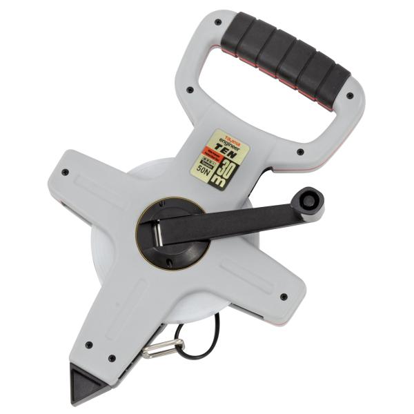 【商品概要】商品サイズ（約）：縦295×横190×奥行40mm。商品重量（約）：920g。テープ：SK85(旧SK5)。ケース：ABS樹脂。目盛仕様：JIS1級・ヨンゴーゴーピッチ表示付。【商品説明】●【用途】一般測定・土木・建築用鋼製巻尺...