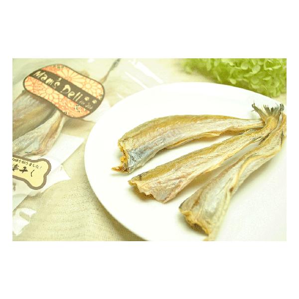 原材料スケソウダラ（稚魚）成分値粗タンパク：71.5％以上粗脂肪：5.1％以上粗繊維：0.1％以下粗灰分：7.6％以下水分15.8％以下カロリー：295kcal/100g原産国日本内容量40ｇＪＡＮ4580047762063