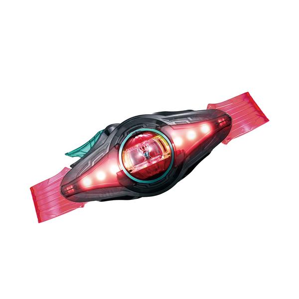 『仮面ライダーゼッツ』より、「変身ベルト DXゼッツドライバー」が登場！史上初となる、胸に装着する変身ベルトが誕生！LED9個内蔵で帯含めたベルト全体が光る超発光仕様！カプセムを回して変身＆必殺技遊びを楽しめます。仮面ライダーゼッツ フィジ...