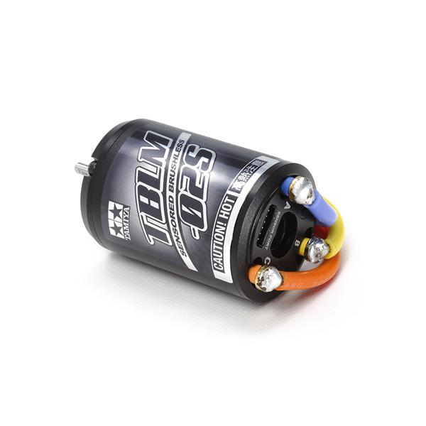 【 進角調整可能なセンサー付ブラシレスモーター 】消耗品と言えるブラシがないので基本的にメンテナンスフリーでロングライフ、しかも高速回転が可能なブラシレスモーター。タミヤ ブラシレスモーター02センサー付17.5Tは、モーターに内蔵されたセ...