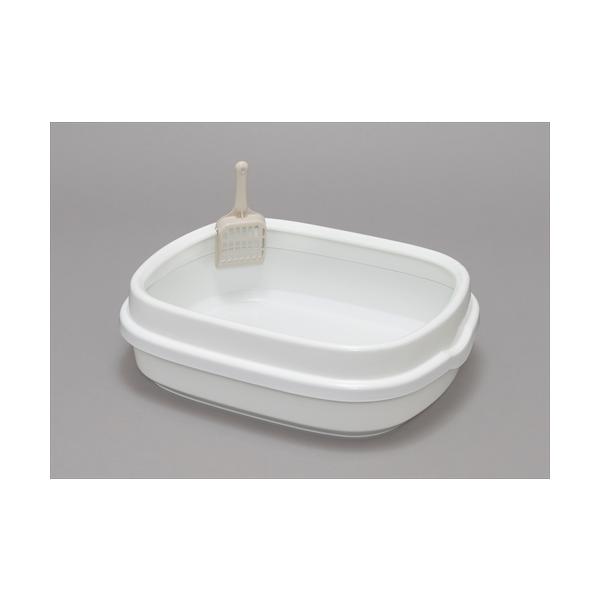 大きなネコもゆったり使える広々サイズの猫トイレです。上下の合わせ目をしっかり固定するストッパーと、お掃除しやすいスコップ付きです。原産国：中国（大連）