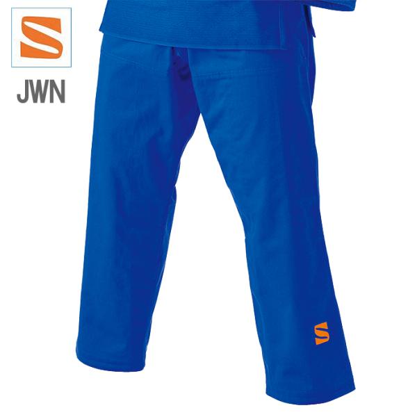 ■上下ロゴ金茶S刺繍入り■上衣： 綿35％　ポリエステル65％■ズボン： 綿100％■ブルー■中国製※帯は別売りとなります。【 正規品 】お急ぎの場合はお問い合わせ下さいませ。在庫状況を確認致します。タイミングやサイズによって納期が1ヵ月か...