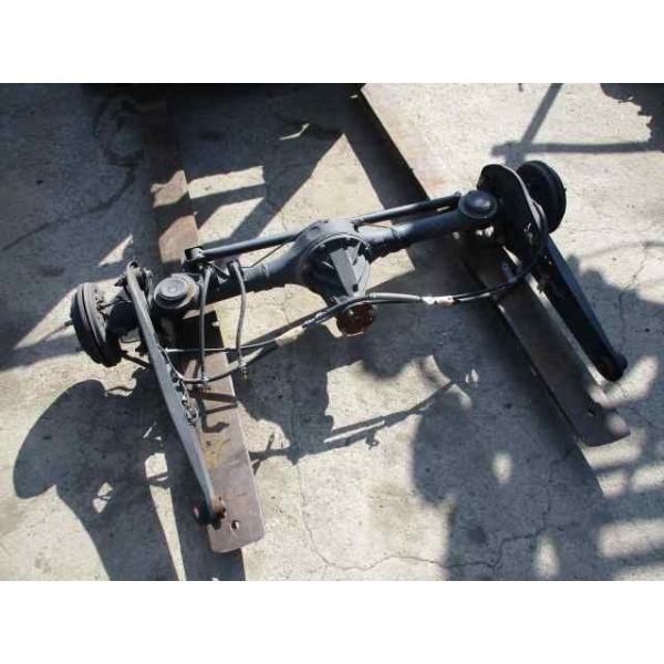 ■商品説明車名：エブリィ型式：HBD-DA17V-EVPN・この商品はお届け先が個人宅宛ての場合、西濃運輸支店、営業所止めになります。・お近くの営業所・支店をお調べいただきご連絡をお願いいたします。・会社・法人・工場・店舗宛の場合直接のお届...