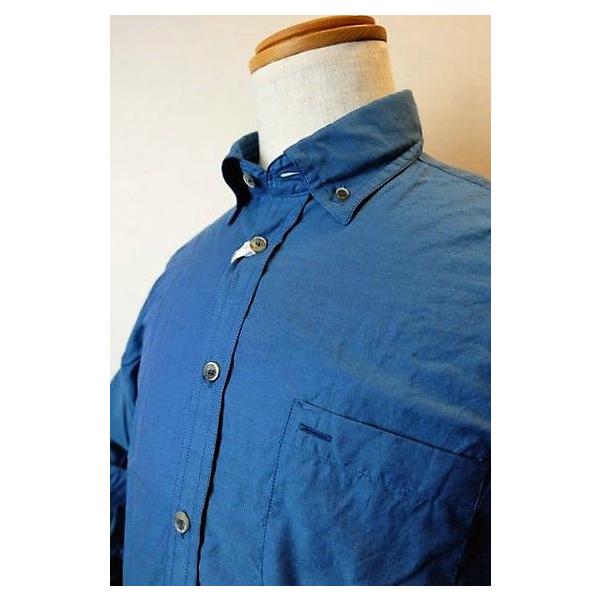 メンズファッション　ブランド「OSVALDO TRUCCHI　ボタンダウンシャツ」フィレンツェ出身のデザイナーが創業したシャツファクトリー「オズバルド・トルッキ」。光の反射で違う色合いにも見える光沢感のある素材が特徴、ボタンダウンカラーのカ...