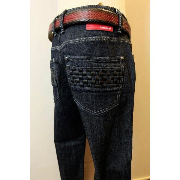 メンズファッション　ブランド「バラシ　イントレチャートレザー使いジーンズ」後ポケットのレザーと綿素材のイントレチャート（編み込み）デザインが特徴のストレッチジーンズです。<br><br>●商品コード　　２１５−４１５...