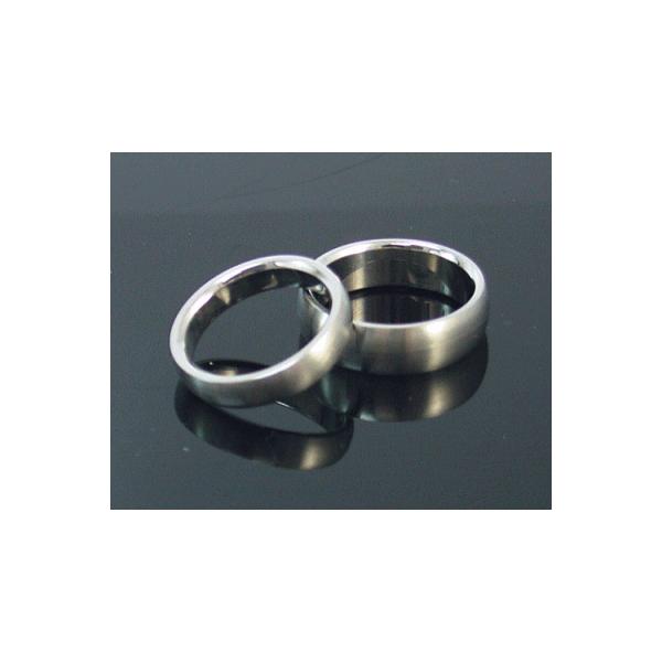 【発売日：2026年01月05日】送料無料のペアリング。シンプルだからどんな装いにでも合うステンレス製のリングです。ステンレスの特徴として、傷つきにくく酸化もしないからお手入れフリー♪角にまるみをもたせた、ほんのり優しいデザイン。ステンレス...