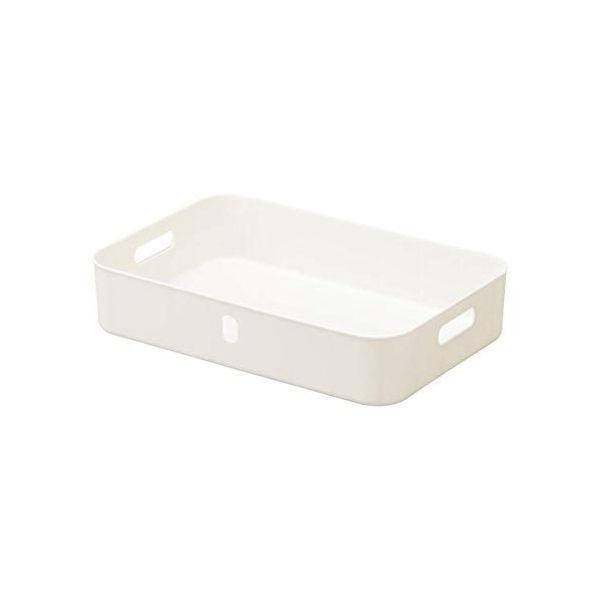 軽い、やわらかいからお子様に、高い所の収納にも安心です。高いところからでも取りやすいように、本体下側にひっかけやすい穴が開いています。見た目がすっきりしているので、どんなお部屋にでも合います。一般的なカラーボックスにぴったりサイズ。水に強い...