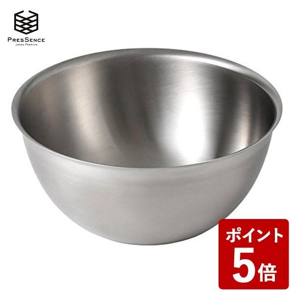 ヘアーライン加工が施されているため、泡だて器などの使用による傷が目立ちにくくなっています。巻き込みのない斜めに立ち上がった一体成型のボウル縁は、洗い易く、液キレを良くするための工夫です。少しまるみを帯びた形の縁は、持ち易く安定感があります。...