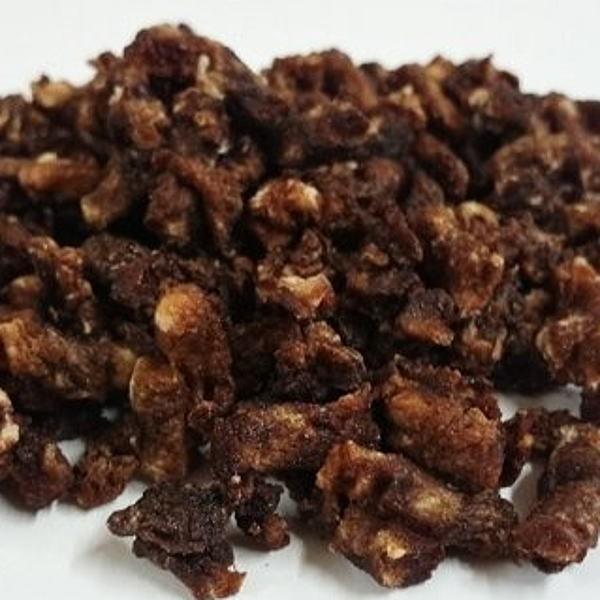 人気の高い牛肉を、トレーニングやご褒美に最適な粒タイプにし、乾燥のみさせました。もちろん完全無添加！本当に美味しく仕上がりました。トレサビリティーのわかる安心なBSE検査済の牛のみ使用！※最短賞味（期限）表記についてタイトルに表示の賞味期限...