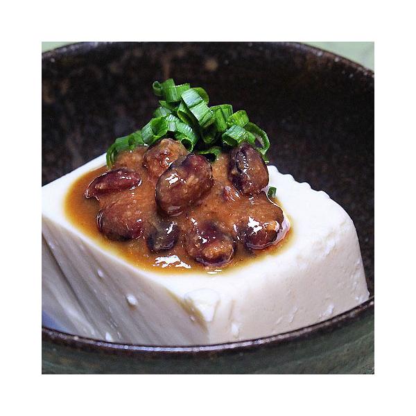 黒豆で作ったすや亀のしょうゆ豆に、すや亀厳選の出汁を加え、うまみが増してパワーアップ。おいしい食べ方・玉子かけご飯のお醤油がわりに（オススメ！） ・湯豆腐や冷奴など、おとうふと一緒に ・ひき肉と合わせて肉団子の味付けに（ハンバーグ・お鍋にど...