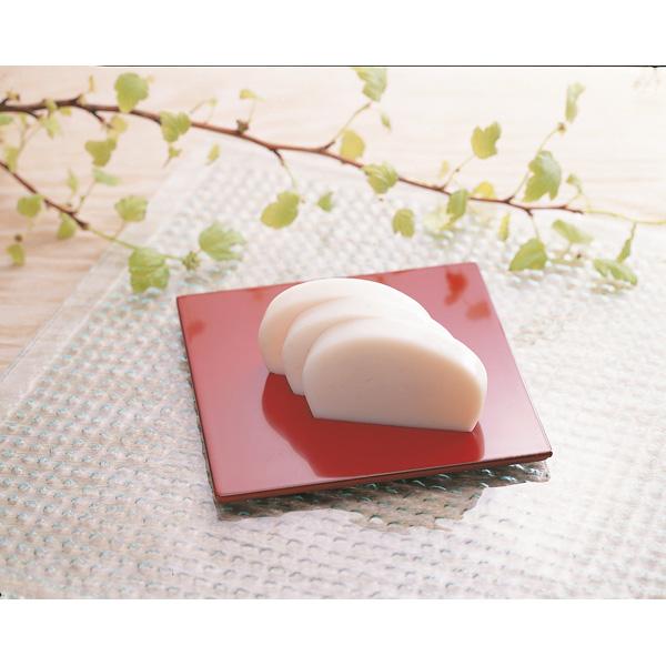 小田原の名産品かまぼこのアソートセットです。すり身を蒸した板かまぼこ、すり身を揚げたかをり巻、すり身を焼いた焼きぼこと百年ちくわ、板わさに最適なわさび漬をセットし、多彩な味が楽しめます。化学調味料・保存料無添加で安心安全です。※お届けまでに...