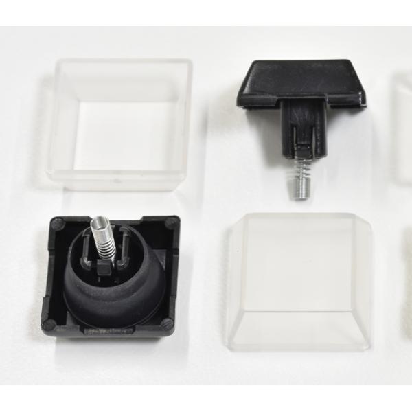 長野テクトロン製のお気に入りキーボードPro専用のキートップです。標準品は、このタイプが30キー付いています。予備としてお使いいただけます。2024年7月よりキートップの色が変更となりました