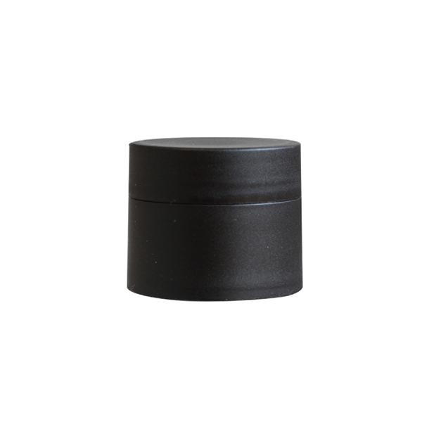 クリアジェルの小分けやミキシングしたジェルを保管する際に便利な空容器です。丸底タイプでジェルがとりやすいのが特徴です。容器は黒色のマット仕上げとなります。内容量:10g×4個