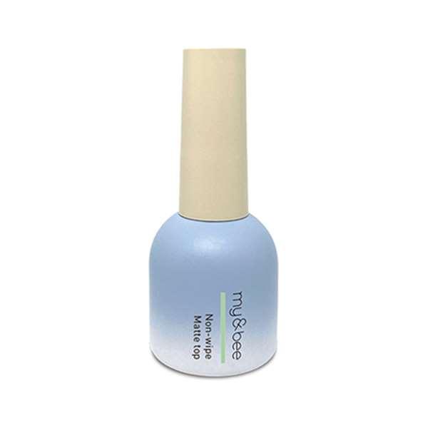 サラサラタイプのノンワイプマットジェル★ノンワイプタイプでありながら表面がしっかりムラなくマットになります！ミラーパウダーを使用するアートの場合もミラーが飛び散らずおすすめ♪内容量：１２ｍｌ