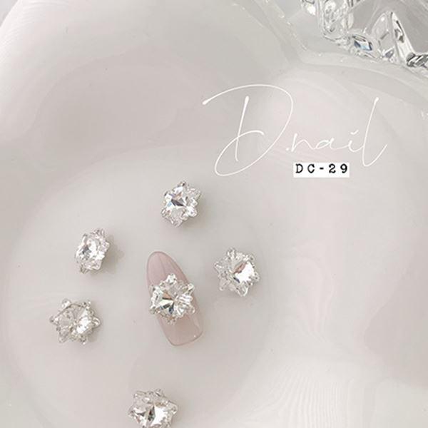 DC-29 クリスタル雪の結晶をイメージした、浅めVカットストーン(3色展開中)2PCS12×11mm