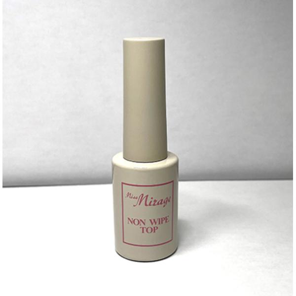 LED、UV両対応のノンワイプトップジェルです。硬化後の黄ばみがなく、透明感が持続します。ノンワイプなのでふき取り溶剤やコットン等が不要なため、大幅な時間短縮とコスト削減になります。撹拌は不要です。内容量：7g24/12入荷から順次容器、刷...