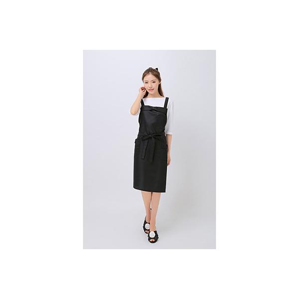 従来のリボンエプロンの形はそのままに各サロン様の雰囲気に合わせやすいよう色味にもこだわりました。