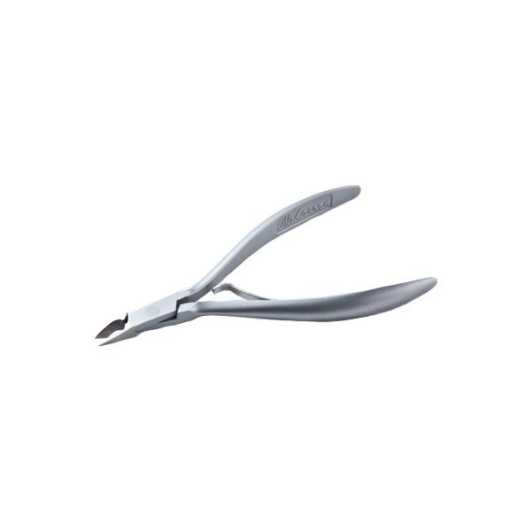 素材：高級ステンレス合金鋼刃先サイズ：約4.2mm〜4.7mm＜Nakasoneニッパーとの共通点＞●素材や形状はすべてレギュラーニッパーと同じ仕様です。＜Nakasoneニッパーとの違い＞●レギュラーは最後の刃研ぎの作業を1人で行っている...