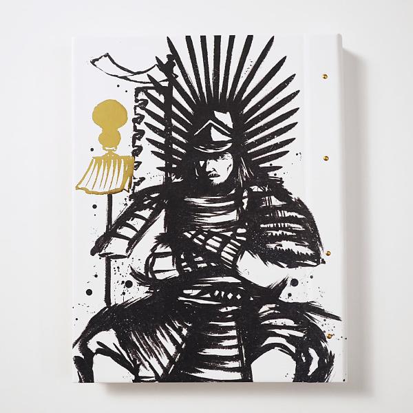 墨絵でかっこいい表紙のデザイン裏には家紋が美しく金色で印字されています