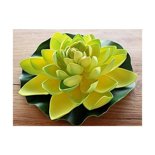 ロータス(蓮)の造花です。お部屋に飾るのはもちろん、水面に浮くので水槽や水鉢に入れて飾ってもお洒落です。●素材ポリウレタン●サイズ幅約27cm×奥行約26cm×高さ約9cm　※手作りのため多少の誤差がございます。●関連情報造花 アーティフィ...