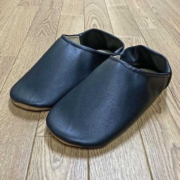 サイズ：フリーサイズ（外寸25cm）カラー：ブラック組成：PUレザー原産国：中国別色：キャメル