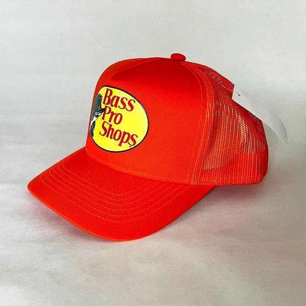 日本未上陸ブランド！カリフォルニアでの買付の正規品です！セレブ達も愛用するBASS PRO SHOPS(バスプロショップス)海外YouTuder,ハリウッドスター,ラッパーなど日本でも長瀬智也さん等が着用し釣り人以外にも絶大なる人気の有名ブ...