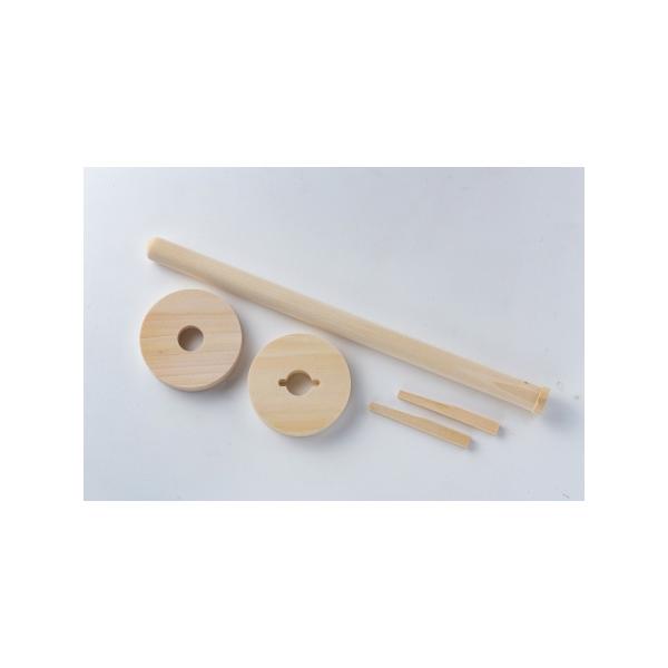 【商品について】こちらはご注文をいただいてからメーカーに発注する商品です。ご用意にお時間をいただきます。変化に富んだ雲型の模様が表現できます浴衣のような長い布を染めるのに便利ですサイズ：軸棒（全長33cm）、 輪（φ7.8cm×厚1.4cm...