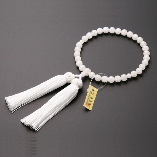 ※ネコポス発送の商品です。「日時指定不可」「代引利用不可」。ご了承ください。略式数珠とは、どの宗派の通夜・葬儀・法事・お墓参りにもお使い頂ける数珠です。京都の職人が製作したという証拠である「京念珠保証タグ付」の安心の品質です。【サイズ】約2...