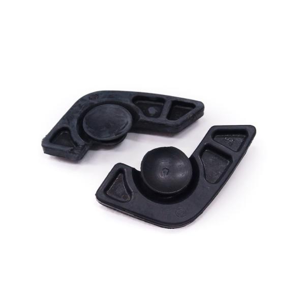 シートストッパーラバーと長い名前ですが、早い話がシートの裏の吸盤です。CT110やスーパーカブC100、行灯カブ等、古めのカブに採用されているタイプです。ゴム製品なので時間が経つとどうしても劣化してしまいます。見えない部分ではありますが、座...